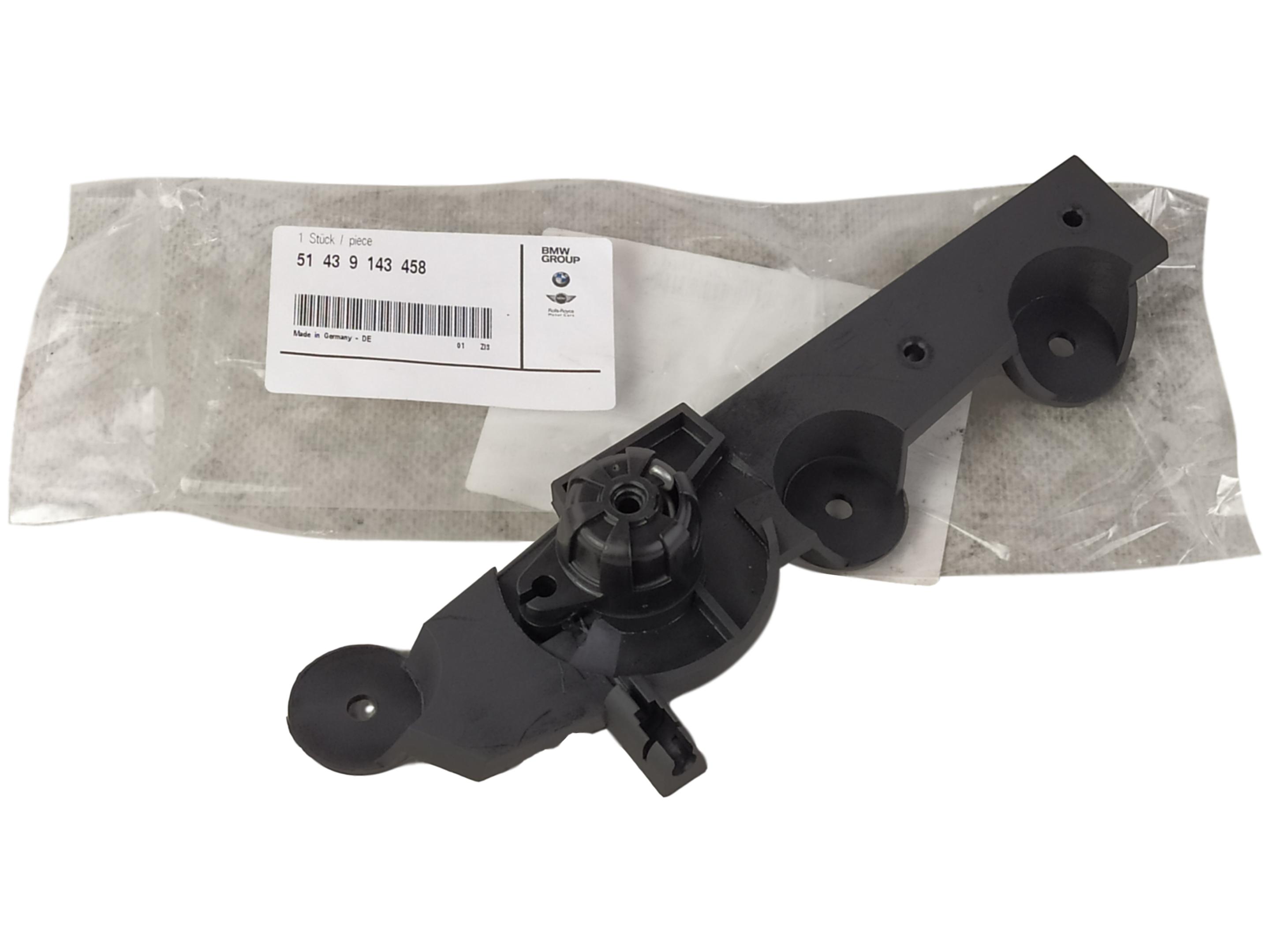 OE BMW MECHANIZM OTWIERANIA MASKI BMW 5 E60 E61 - Element mocujący ...